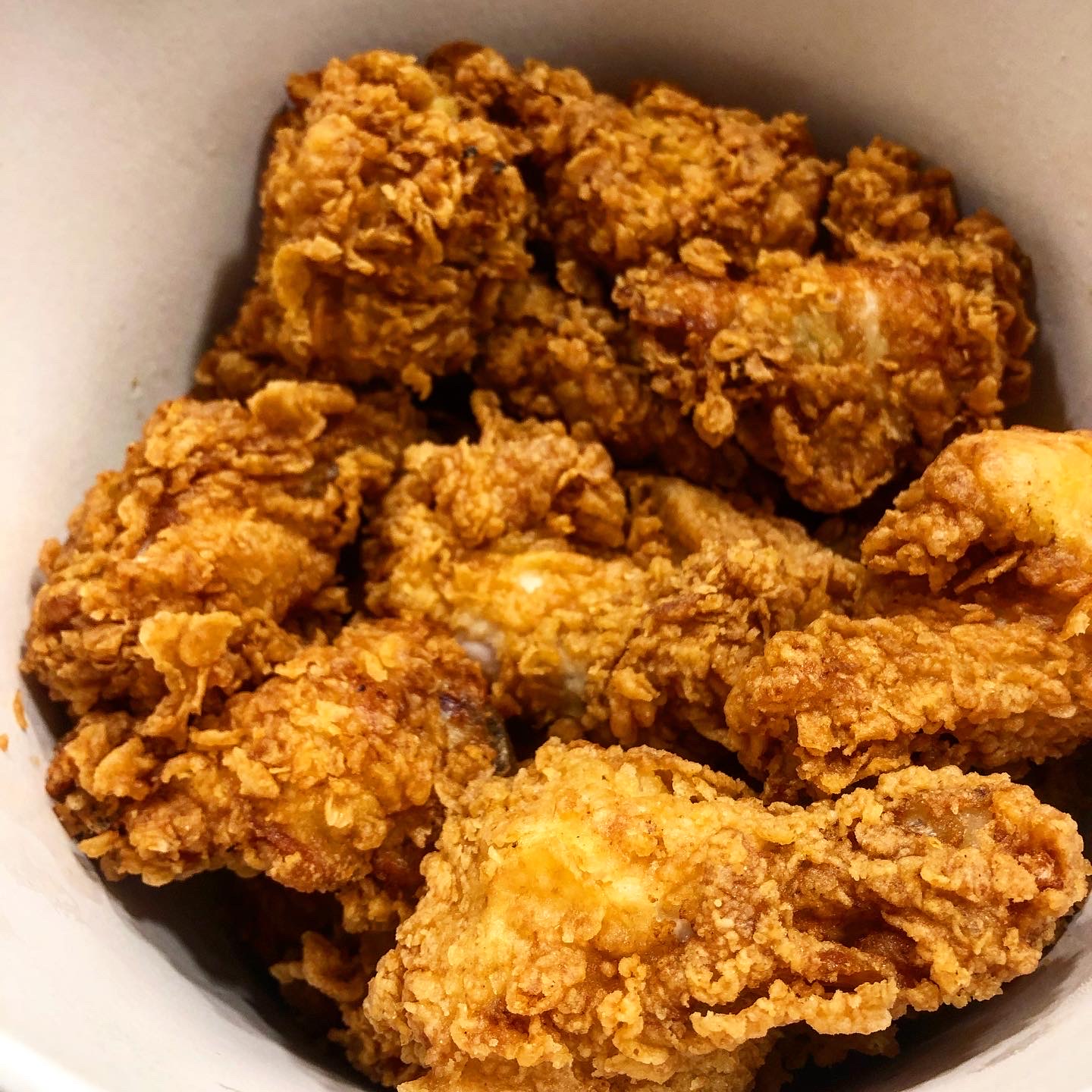 Felix Chicken - Eat Out Vilnius